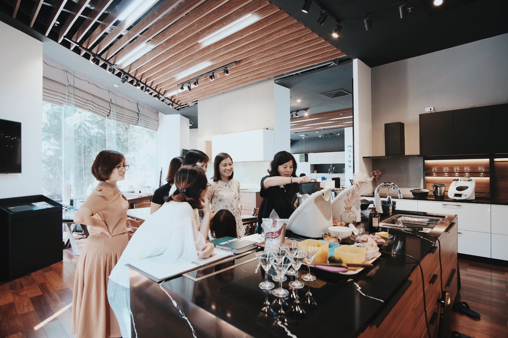 Trải nghiệm Thermomix - "Căn bếp nhỏ nhất thế giới" tại KitchenTown ...